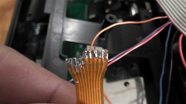 Brittle ribbon cables: James cautions Sony ICF-2001D and ICF-2010 ...