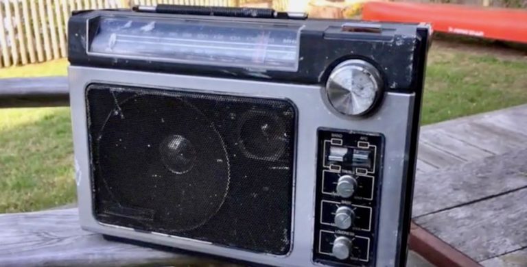 DK’s Barn Find: A GE Super Radio II | The SWLing Post
