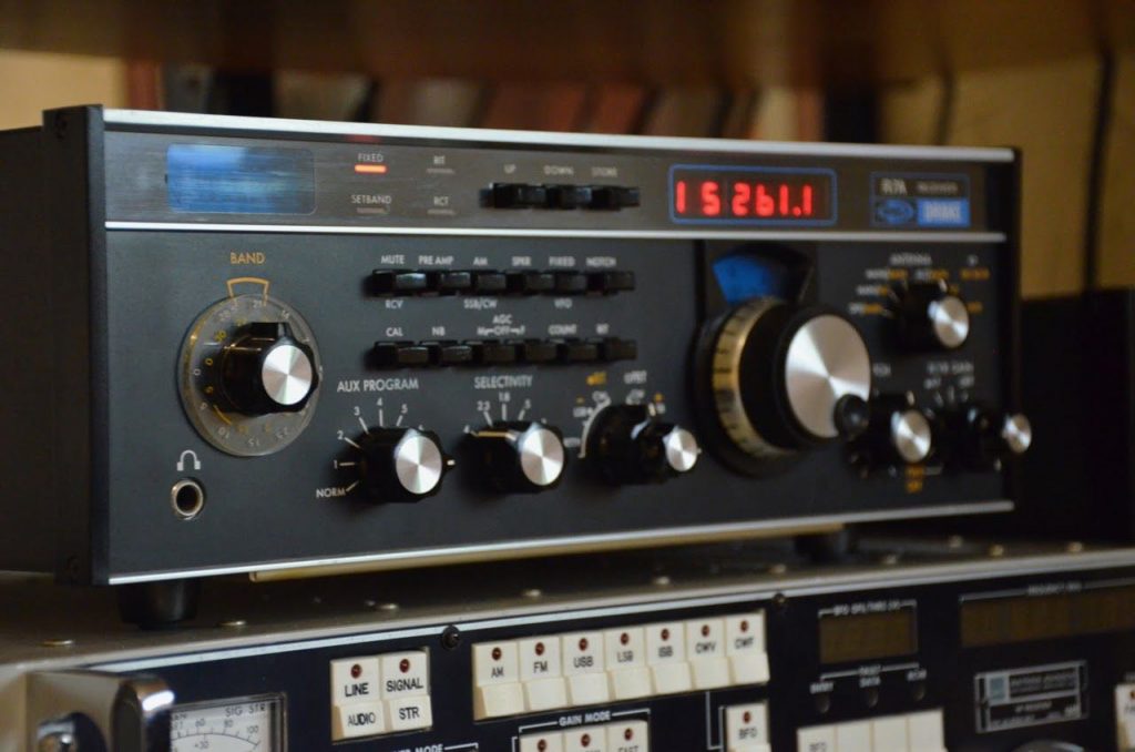 Photo tour of Dan Robinson’s receiver collection | The SWLing Post