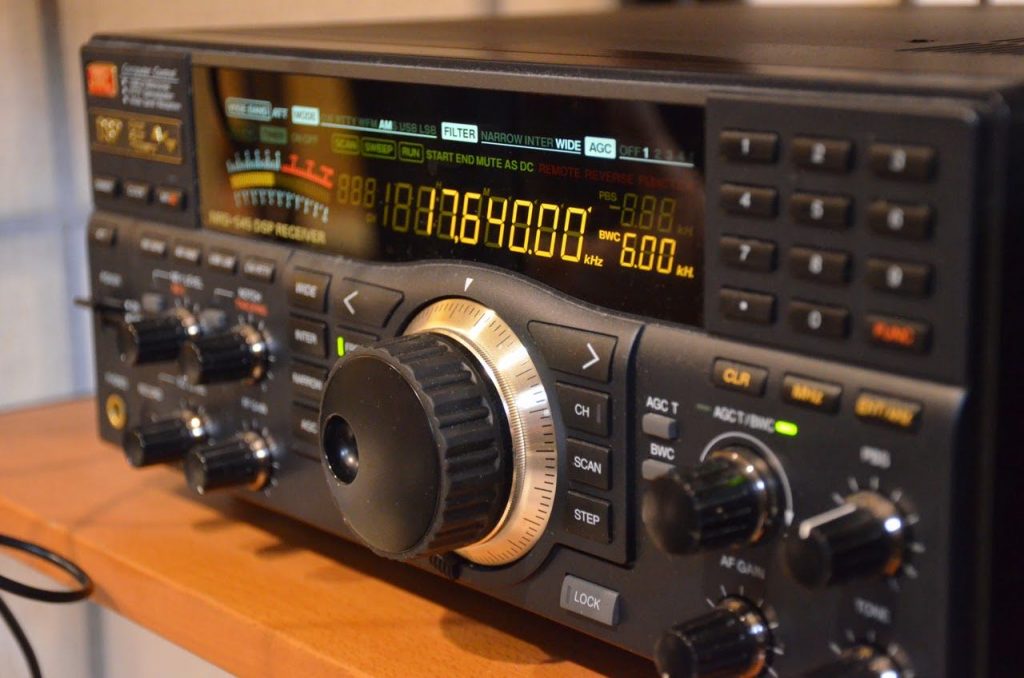 Photo tour of Dan Robinson’s receiver collection | The SWLing Post