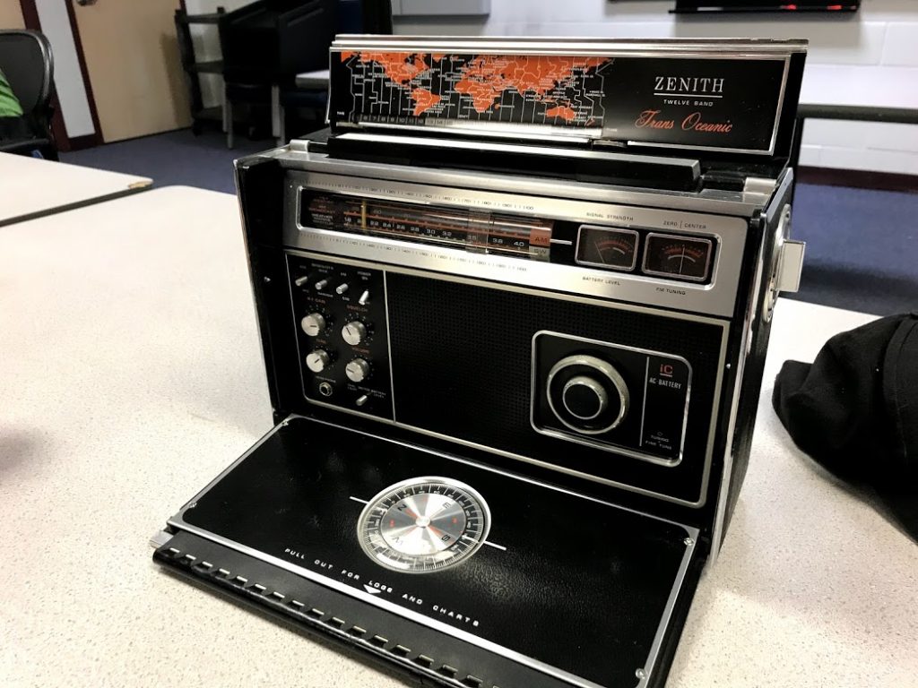 The gorgeous Zenith Model R-7000-2 Trans-Oceanic | The SWLing Post