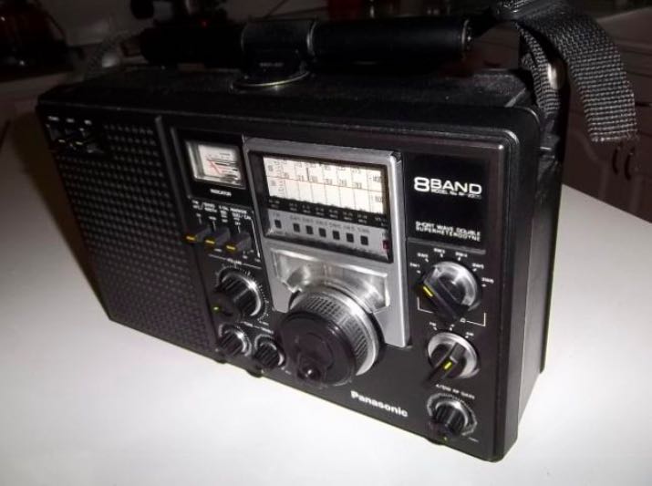 A Look Back: Memories of the Panasonic RF-2200 and its sibling, the ...