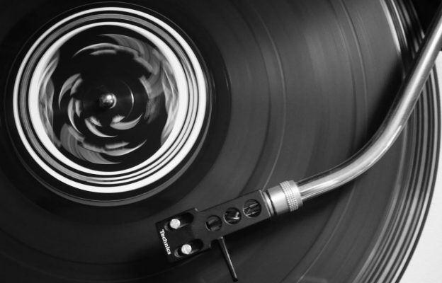 Alan Roe’s A-26 Season Guide to Music on Shortwave (version 3.0) | The ...