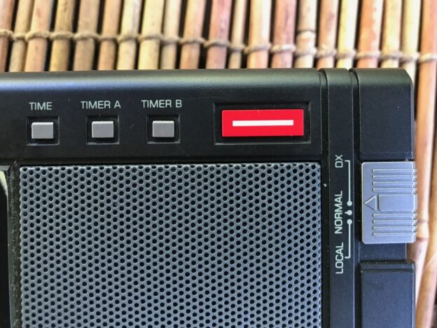 A review of the Tecsun H-501x portable shortwave radio receiver | The ...
