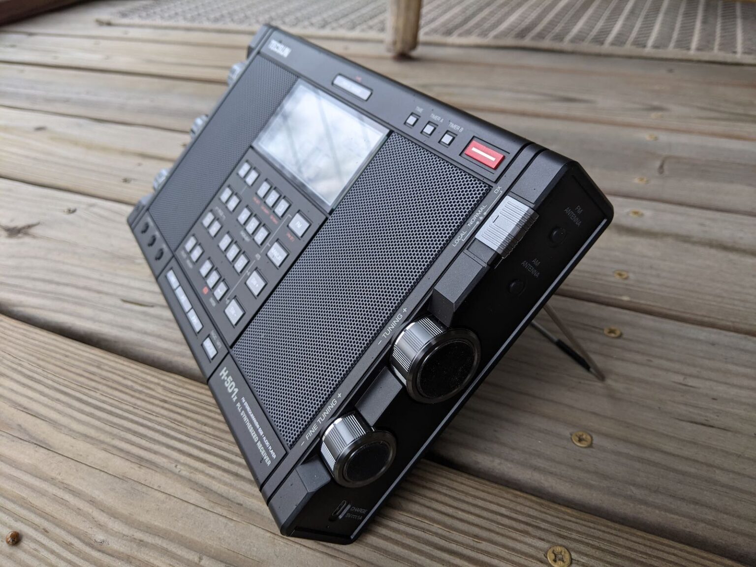 A review of the Tecsun H-501x portable shortwave radio receiver | The ...