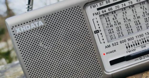 Paul explores the incredibly affordable XHDATA D-219 | The SWLing Post