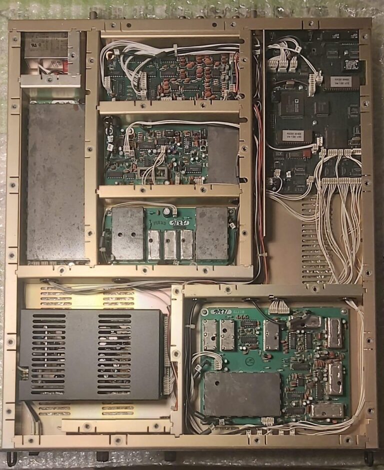 Comparing the Watkins-Johnson WJ-8711 & WJ-8712 with TEN-TEC RX-340 & RX-331 receivers | The ...