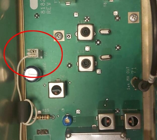 Comparing the Watkins-Johnson WJ-8711 & WJ-8712 with TEN-TEC RX-340 ...