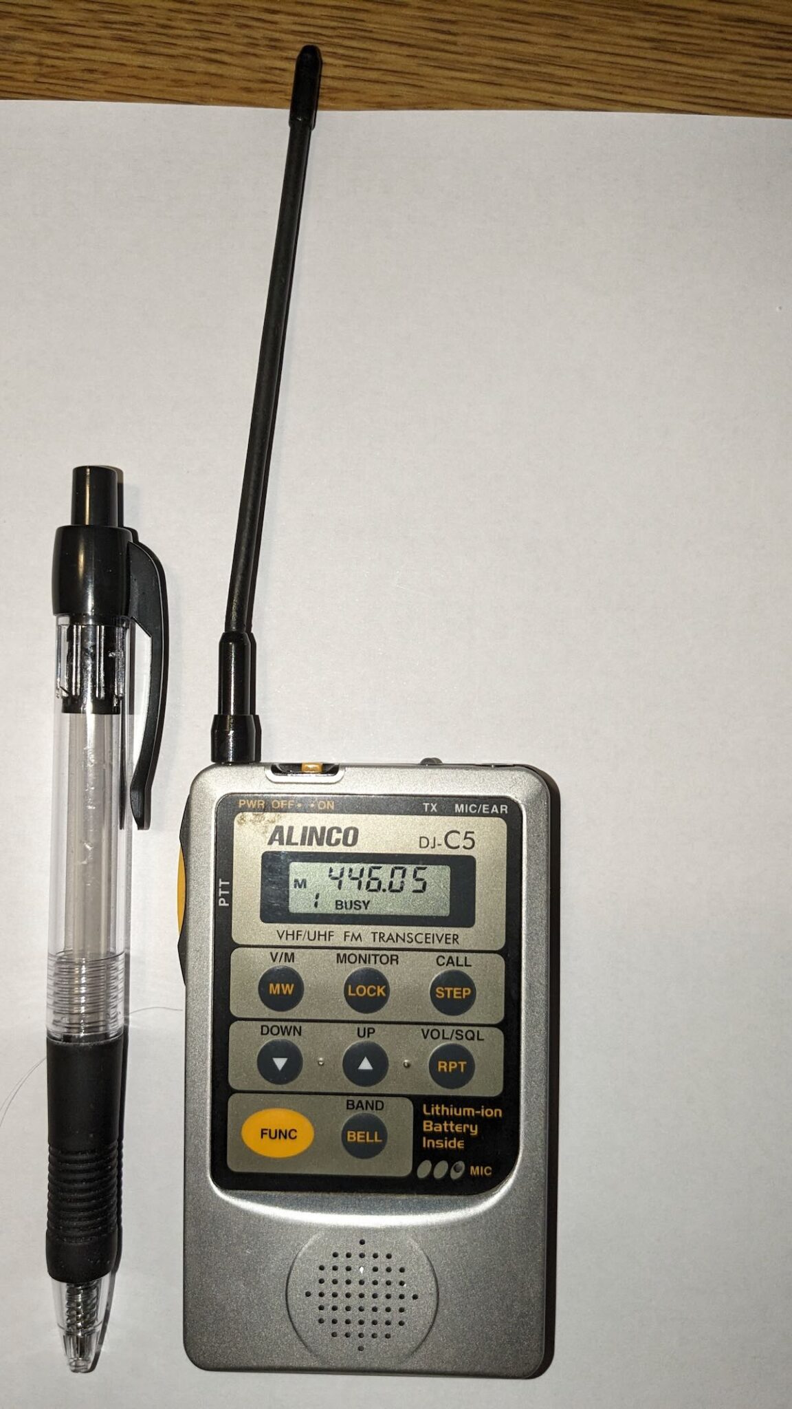 Bill identifies a “credit card” HT in the movie “Hollow Man” | The SWLing Post