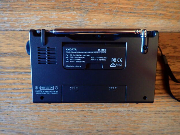 Checking out the XHDATA D-808 | The SWLing Post